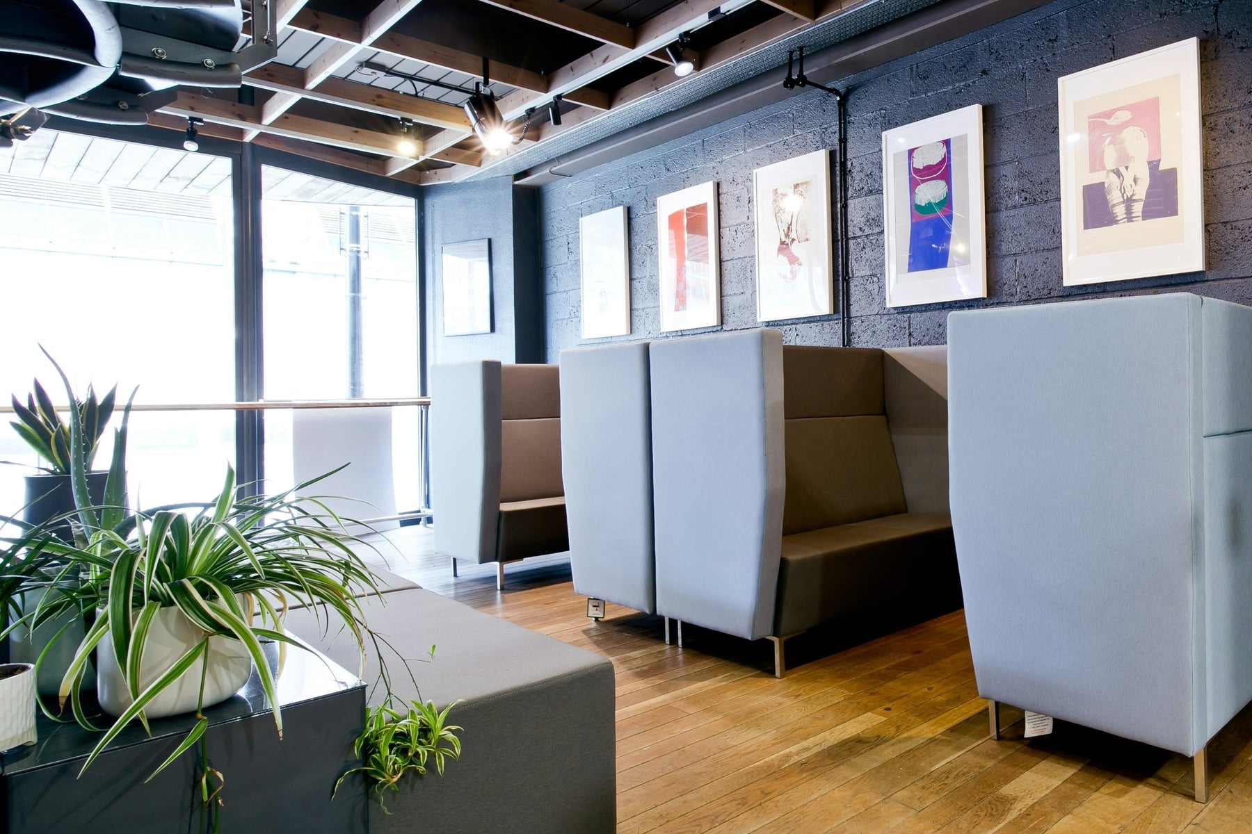 8 Design Tips to Make Any Coworking Space a Dream Workspace – Kevin ...